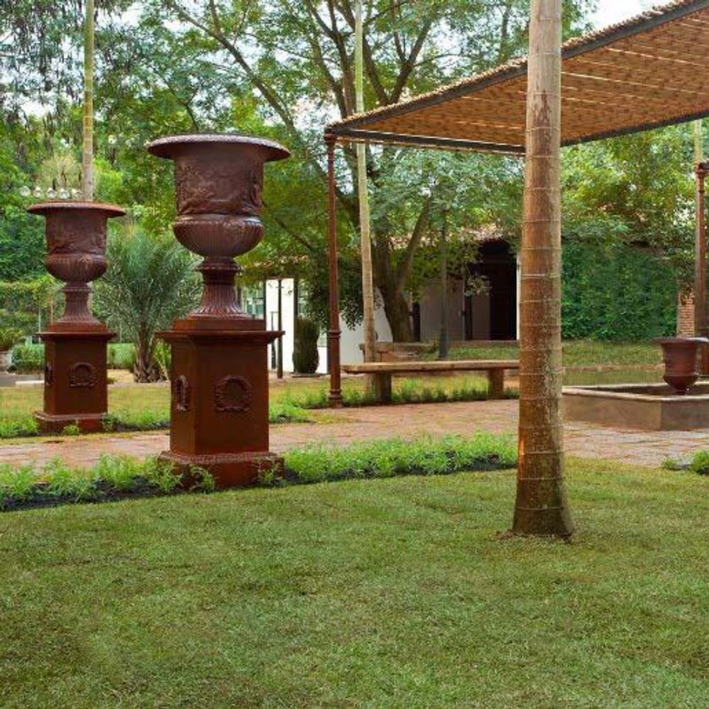 Base de Vaso Romano GG 95cm - VRF101. Compre Já! - quintadellarte