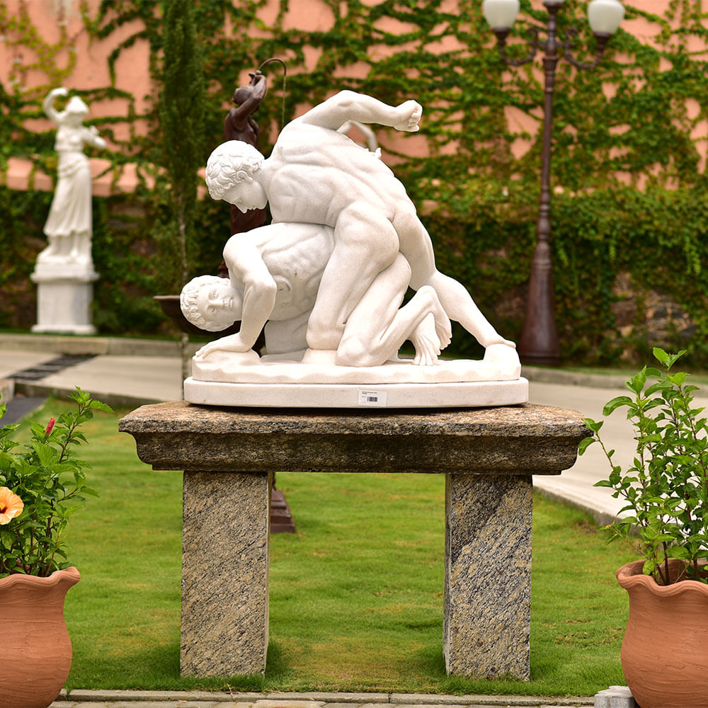 Escultura Pancracio 100cm - EMP488. Compre já! - quintadellarte